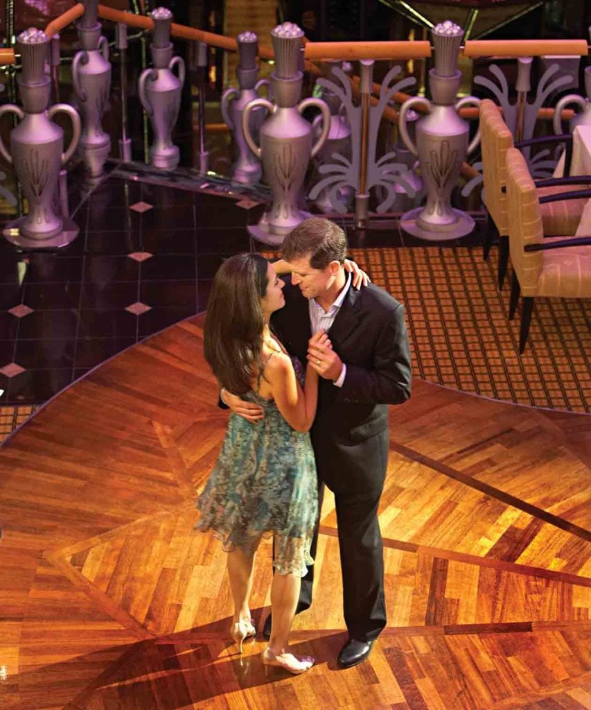 15 Reasons Why Cruises are Romantic | Carnival Cruise Line