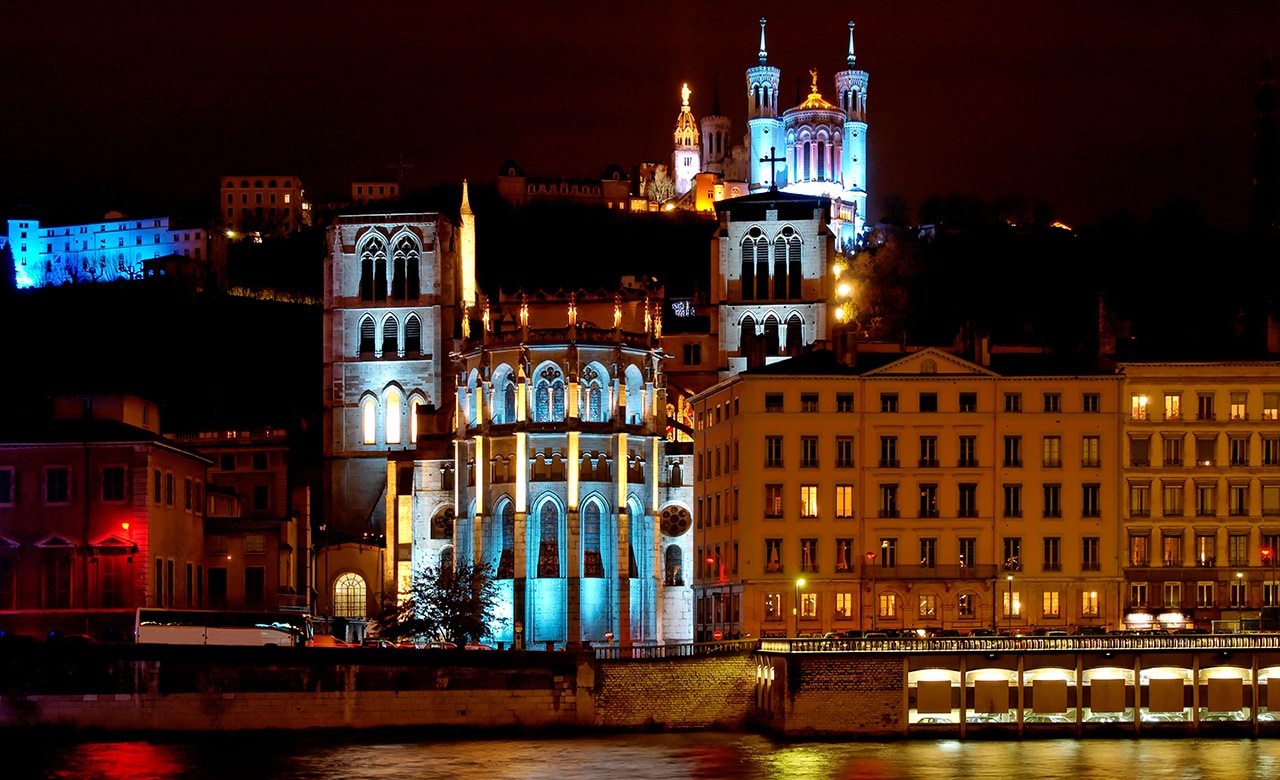 The Top Holiday Light Shows Worldwide